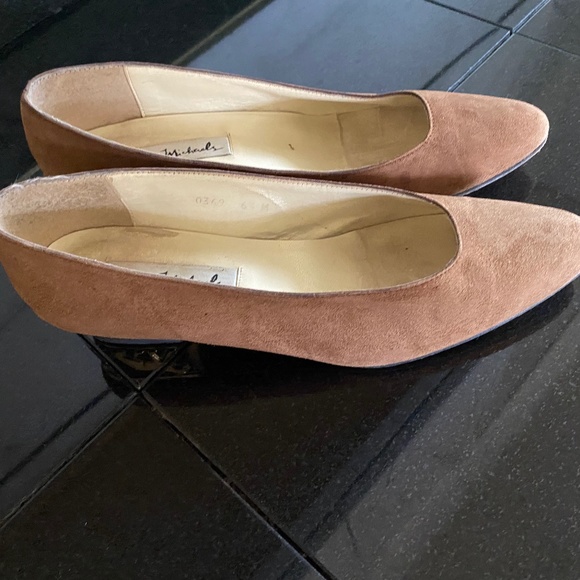 Sharon Michaels | Shoes | Vintage Sharon Michaels Pumps Low Chunky ...